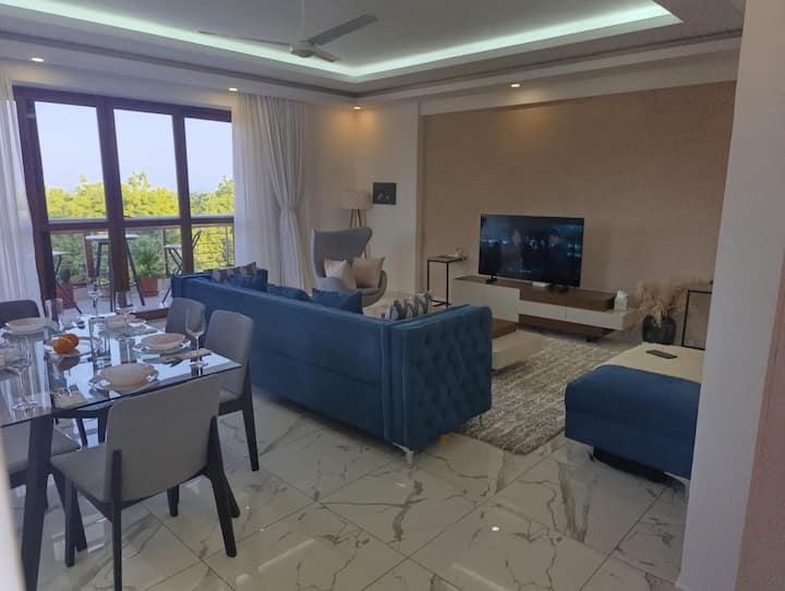 Aqua Marine - Mombasa