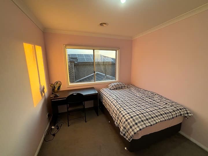 Single Room With Free Parking - Melbourne