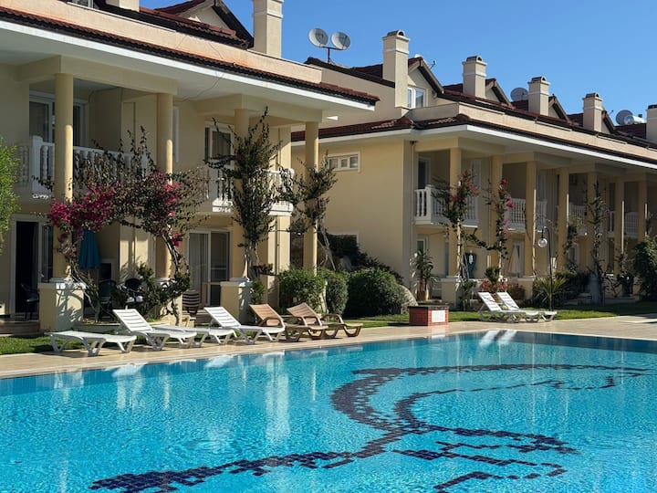 ÇAlış Plajı Kiralık Villa - Fethiye