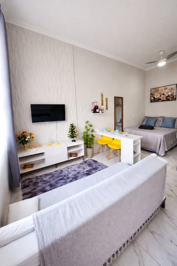 Loft Acolhedor (1) • Ar Cond. • 4km Camaru - Uberlândia