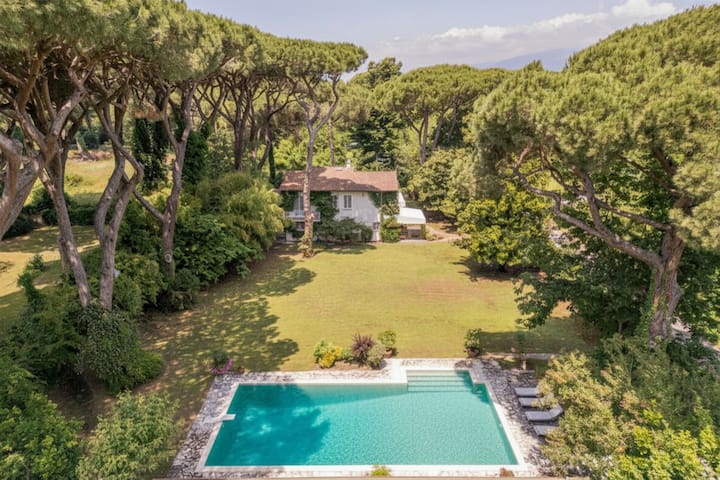 Luxury Villa At 700 Mt From The Sea - Viareggio