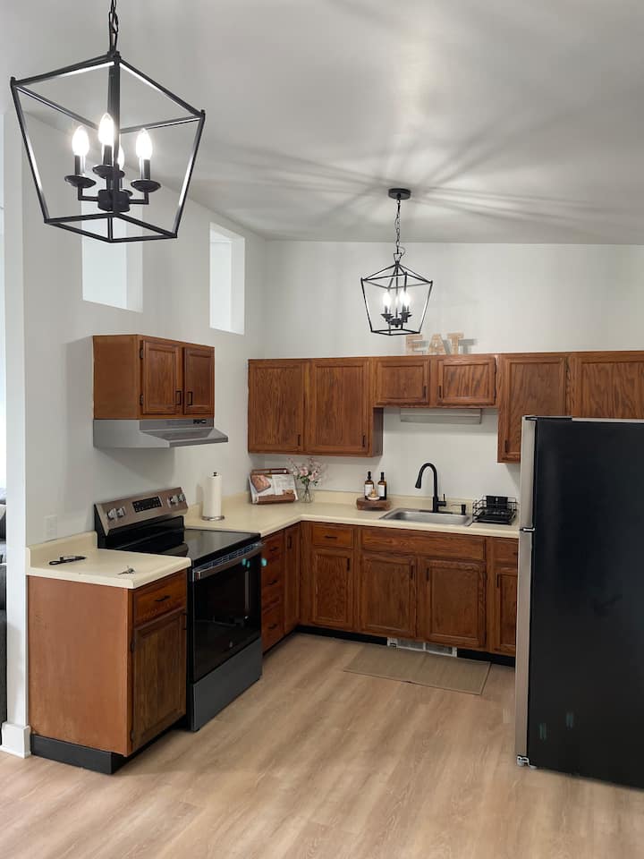 Beautiful 1 Bed Apartment - Albany, NY