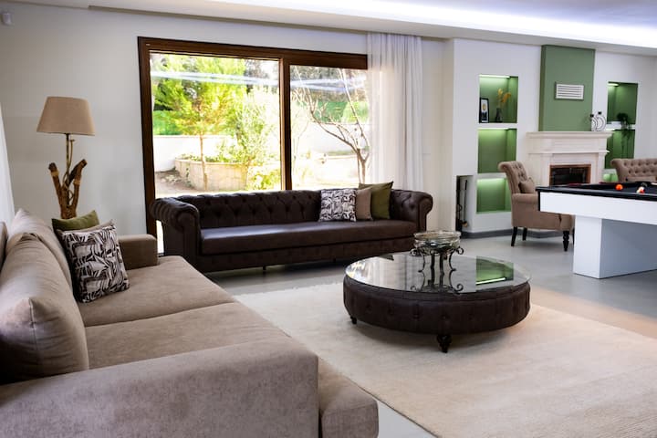 Havuzlu,jakuzili Orman İçInde ÖZel Villa - Urla