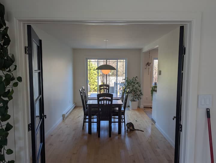 Fully Fournished House - Varennes
