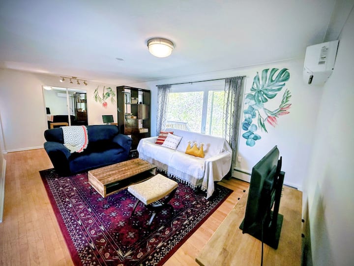 2 Bdr Hilltop Suite With Private Acces To Forest - Ottawa