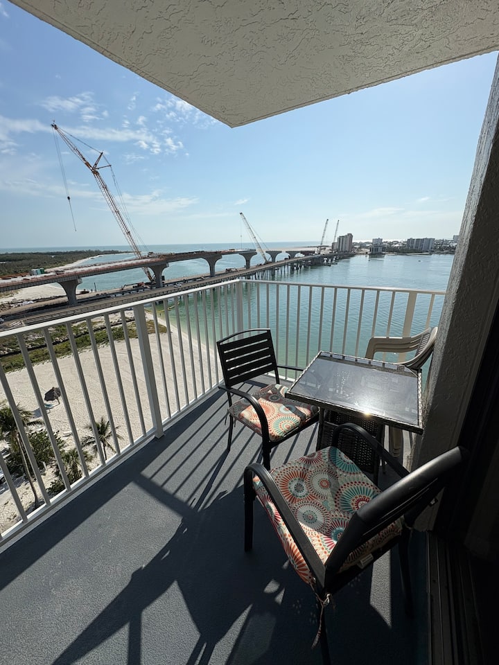 Peaceful, Private Beach Condo - Estero, FL