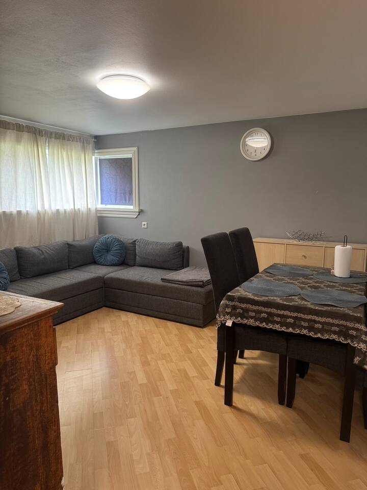 Beautiful Apartment In The Heart Of Keflavik - Reykjavík Keflavík Airport (KEF)