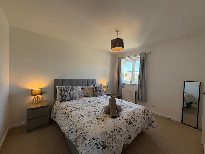 Peaceful Abode - Loch Ness