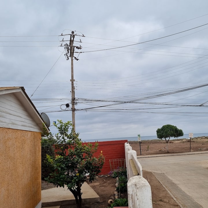 Casa A Pasos De La Playa En Los Vilos - Los Vilos