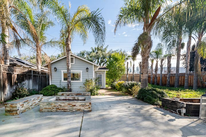 Private Modern Guest House With Its Own Entrance. - Santa Clara, CA