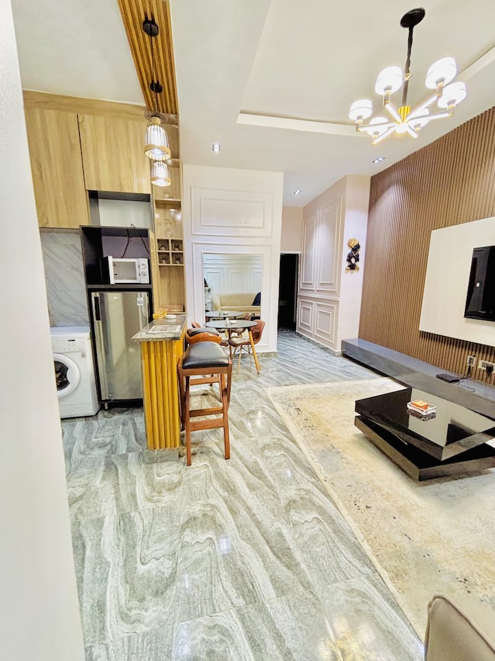 Modern 2br Apt| Fast Wifi | 247 Power| Abuja - Abuya