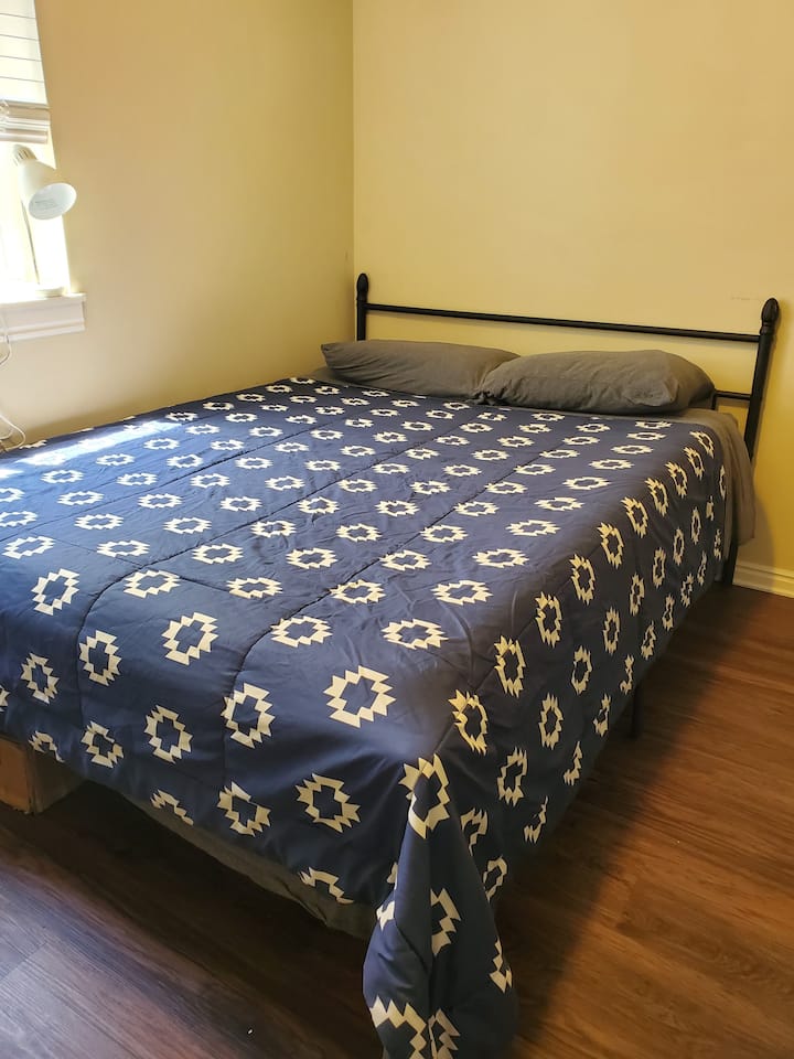 Private Room & Private Bathroom - Layton, UT