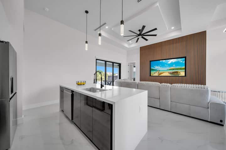 Bella Vida Harbor - Pine Island, FL