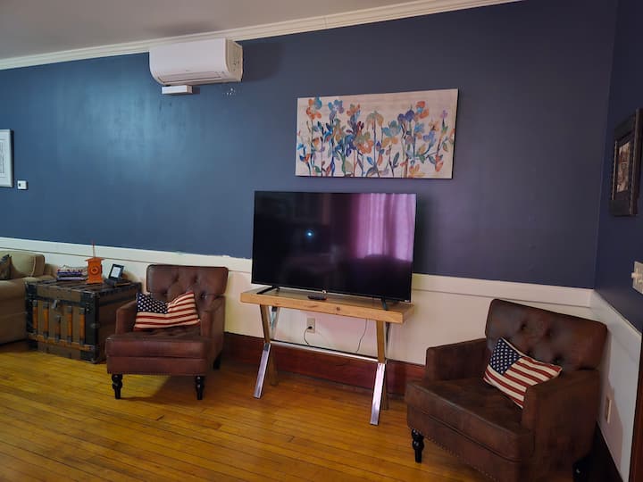 Historic, Centrally Located In Barre - Montpelier, VT