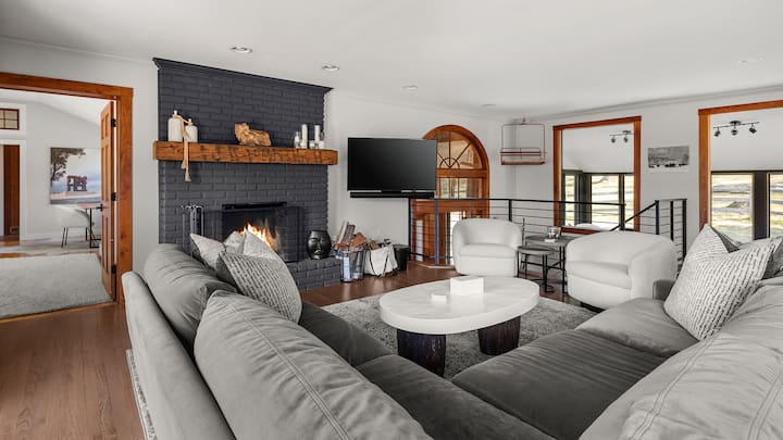 Chic Mtn Retreat In Stowe, Views Fireplace Trails - Waterbury Village Historic District