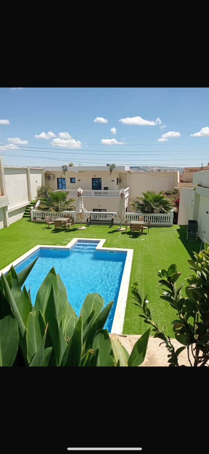 Maison Piscine Et Site Antique - Algeria