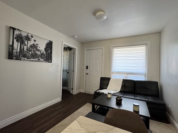 Private 2br Bungalow- Whole House! - Windsor