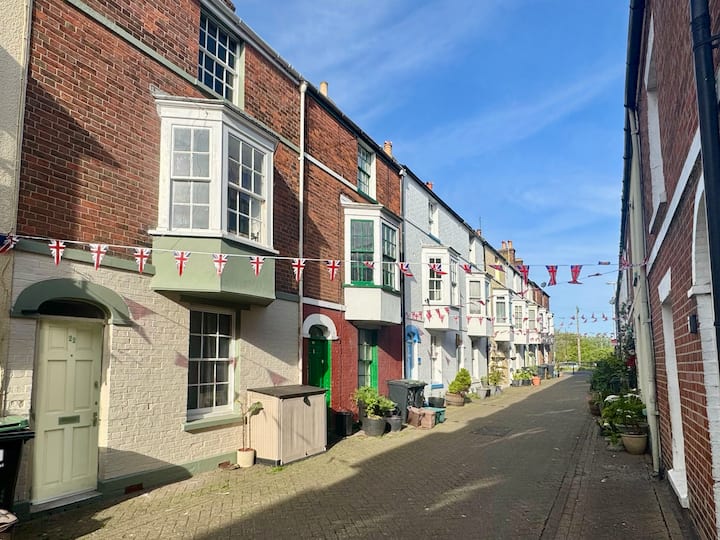 Charming Townhouse By The Sea - Weymouth