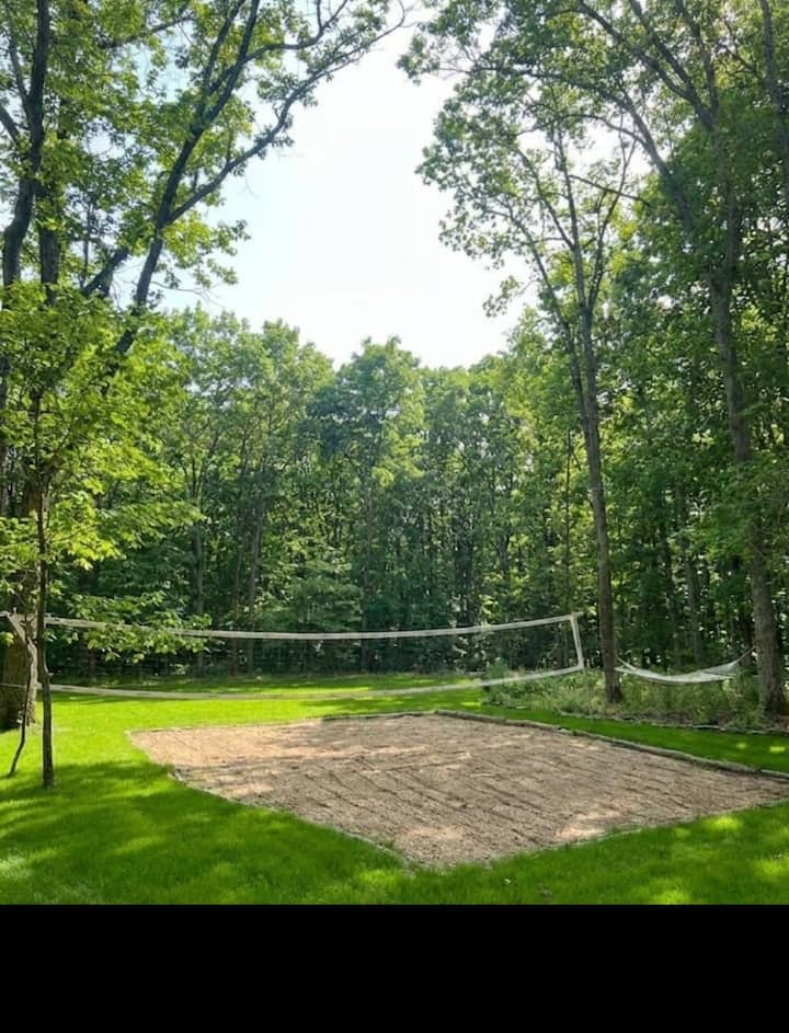 Private Vollyball Court, 5-acre Haven W/ac. - Narrowsburg, NY