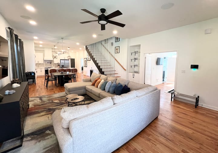 4br Family Home Near Atl Attractions & Transit! - Atlanta, GA