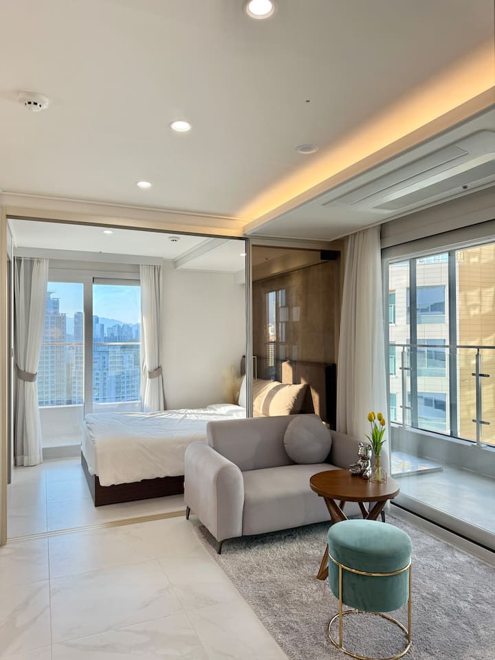 라비앙즈 메종 드 호텔#해변가5분#가족#연인#4인#2025.06오픈 - Busan