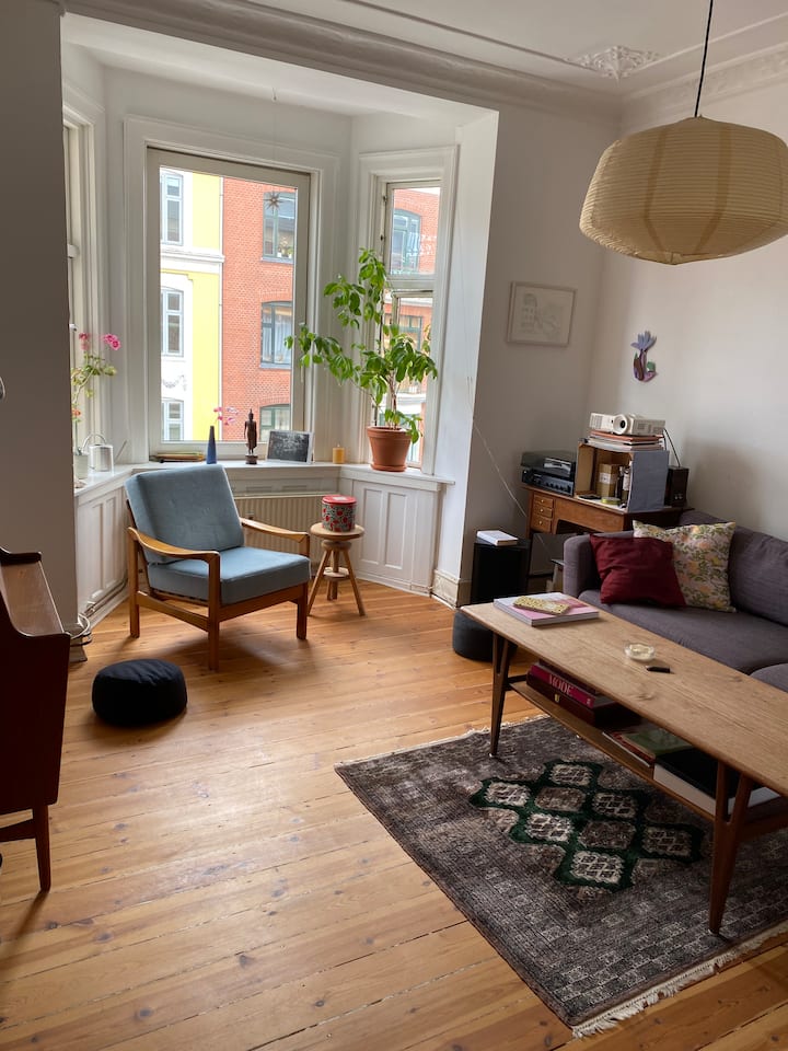 Charming 3-room Flat W Balcony - Copenhague