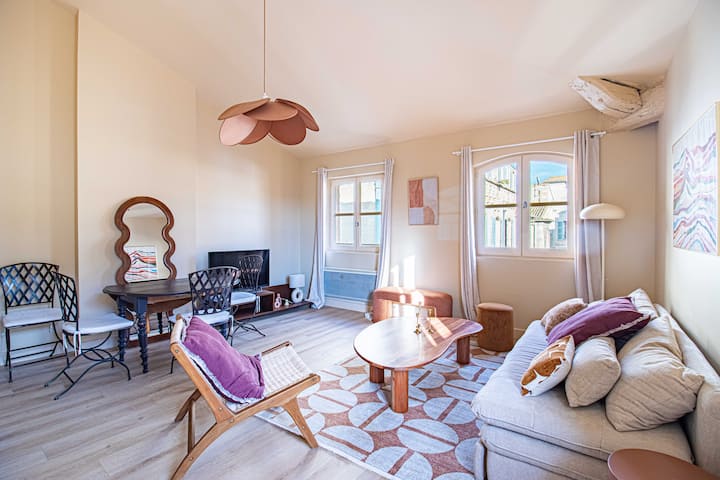 Appartement Rénové Dans Le Centre Historique - Arles