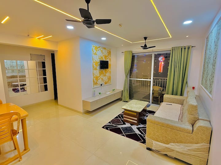 1 Bhk Luxurious New Apartment - Uran