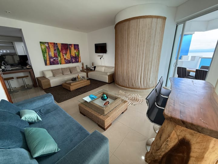 Beautiful Beachfront Apartment With Ocean Views1 - Cartagena