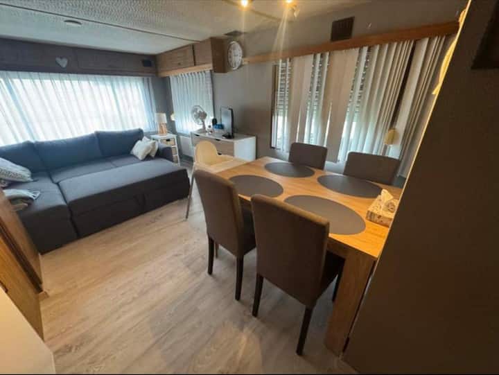 Petite Caravane Cosy Et Familiale - Blankenberge