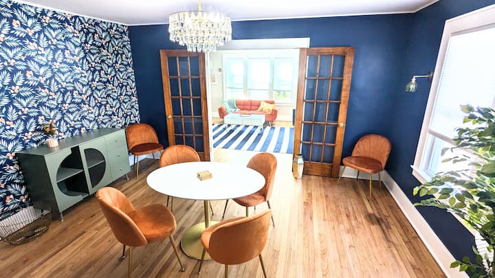 Syr Loft Apt, 2nd Floor Two-bedroom, Near Downtown - Syracuse, NY
