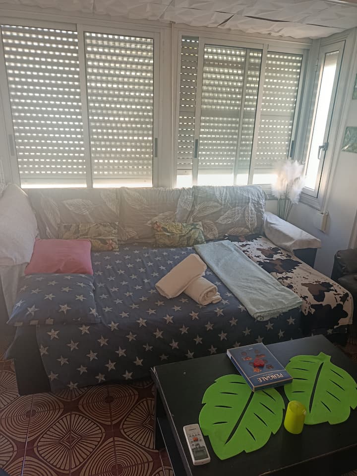 Estudio Privado En Piso Compartido A 3 Min Renfe - Alicante