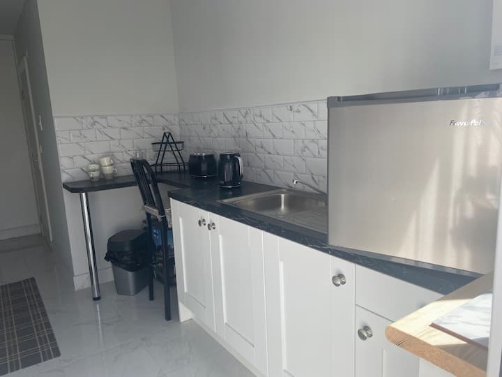 Log Style Apartment - Dublin Airport (DUB)