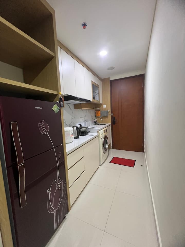 Pollux Habibie 29th City View With Pool N Gym - Batam