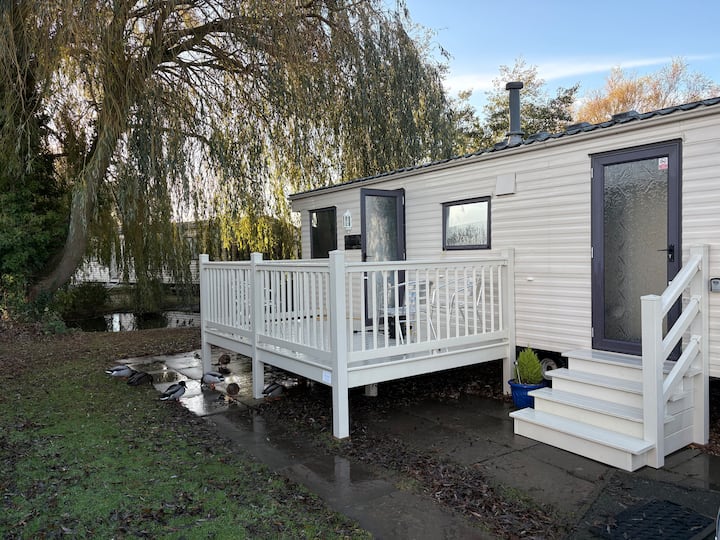3 Bed/8 Berth Caravan On 4* Southview Holiday Park - Skegness