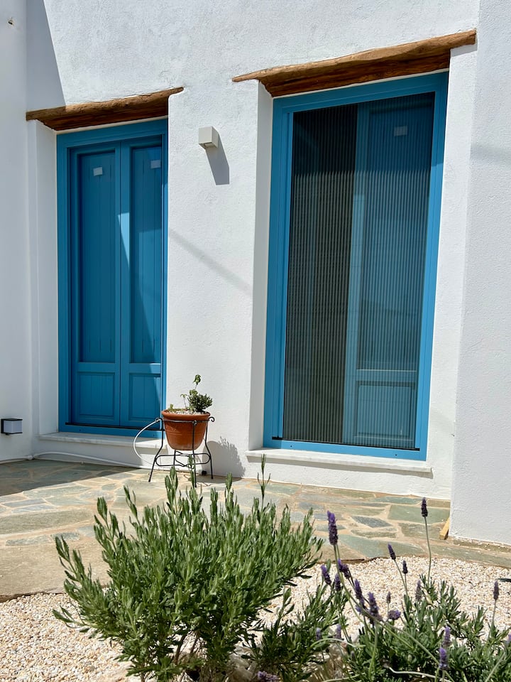 Maison Etienne Paros | Cycladic Hideaway - Paros