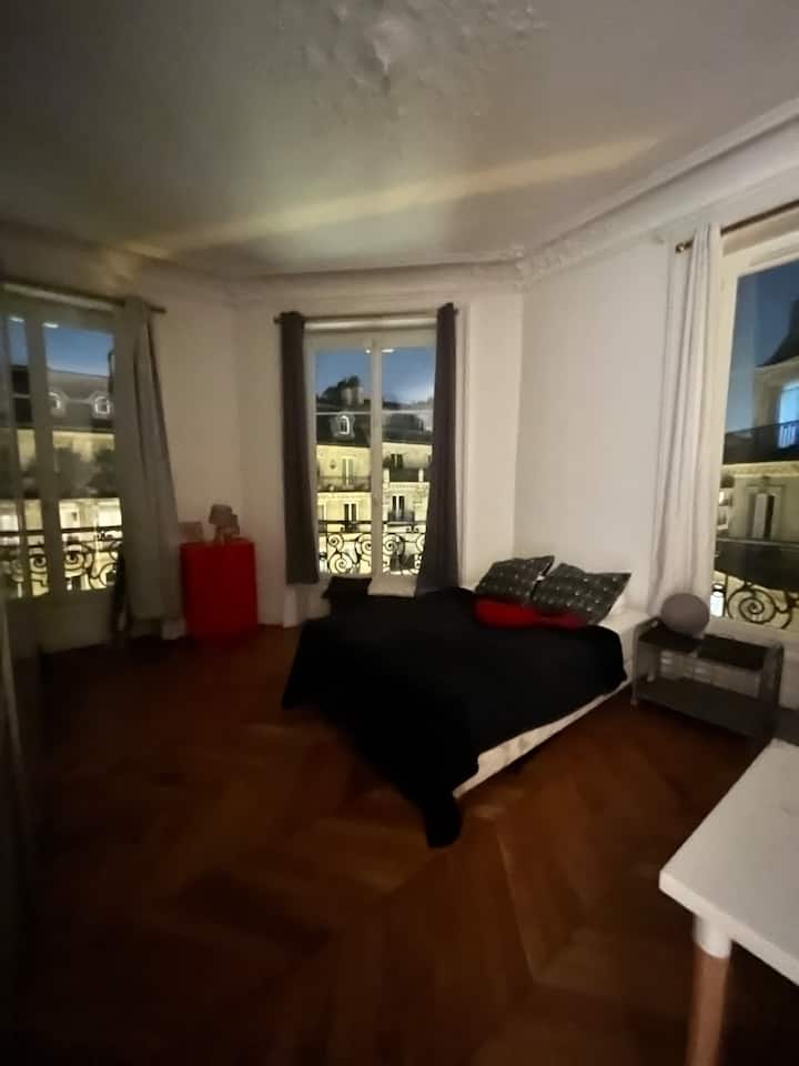 Nice 1 Or 2 Rooms 8e Central Close Champs-elysees - Paris