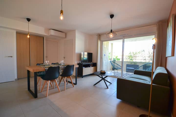 Appartement Uzès, Piscine, Climatisation - Uzès