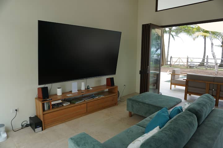 Luxury Villa Steps From The Beach - Bejuco District