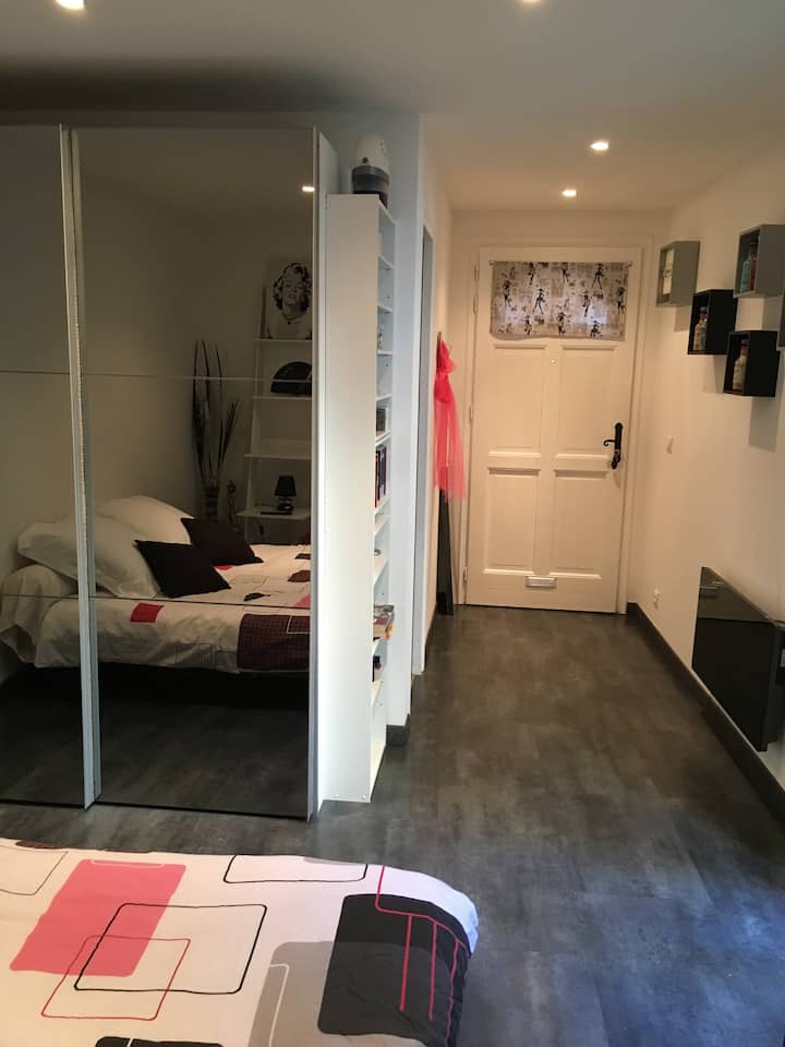 Chambre Indépendante à 5min Des Plages - Menton