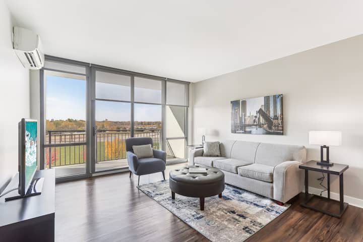 Arlington Corporate Apartments2b - Schaumburg