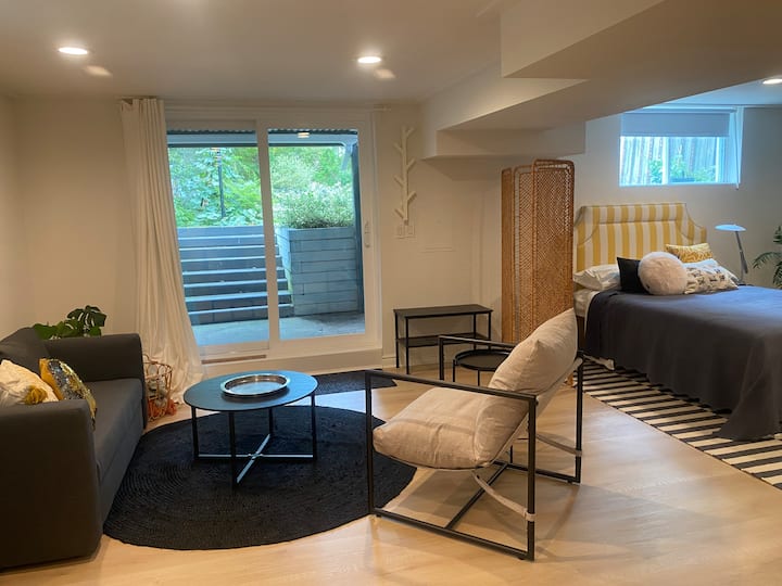 Minutes From Subway, Steps From Yonge Restaurants! - Toronto