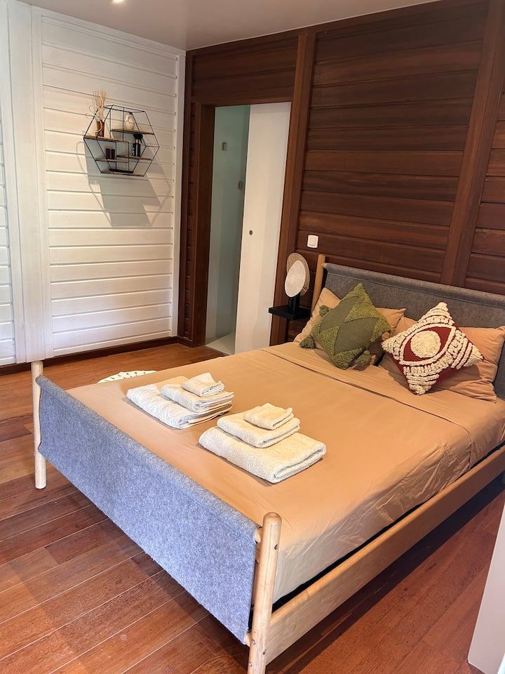 La Siesta- Le Studio- Jacuzzi Privatif - Jardin - Cayenne