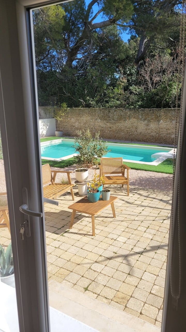 Appartement Agréable
Piscine Pr - Villeneuve-lès-Avignon