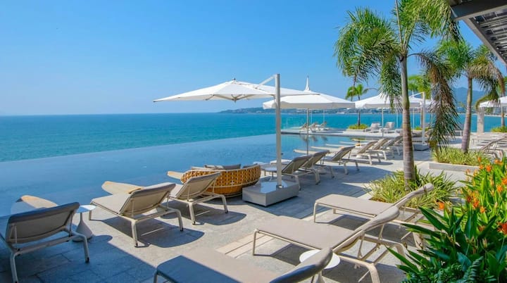 Oceanfront 4br – Private Terrace + 2 Pools - Bucerías