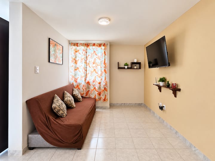 Encantadora Casa Familiar; 3 Recamaras, Cochera - Tehuacán