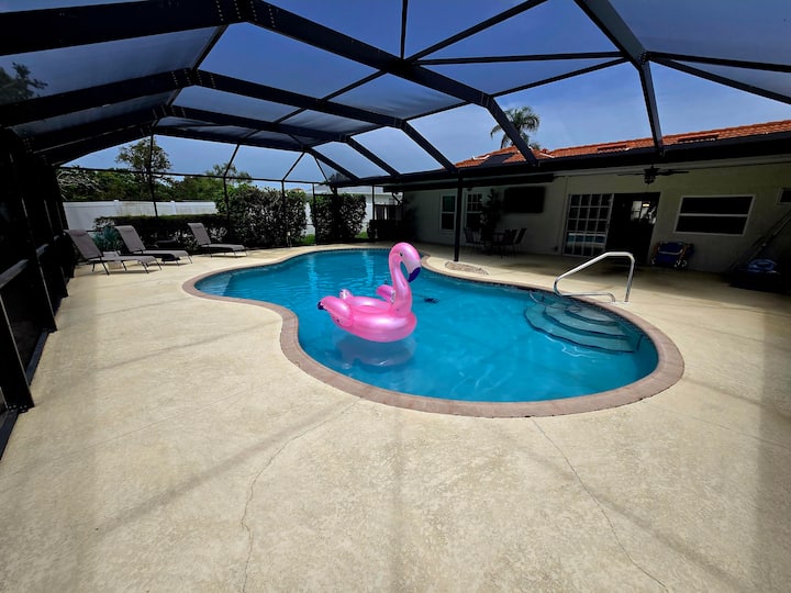 Modern 3br Oasis W/ Pool Near Beaches & Img - Bradenton, FL