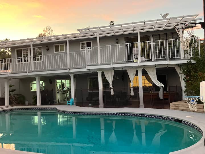 Prestigious West Hills Lg 2 Story House W/pool - Hidden Hills, CA