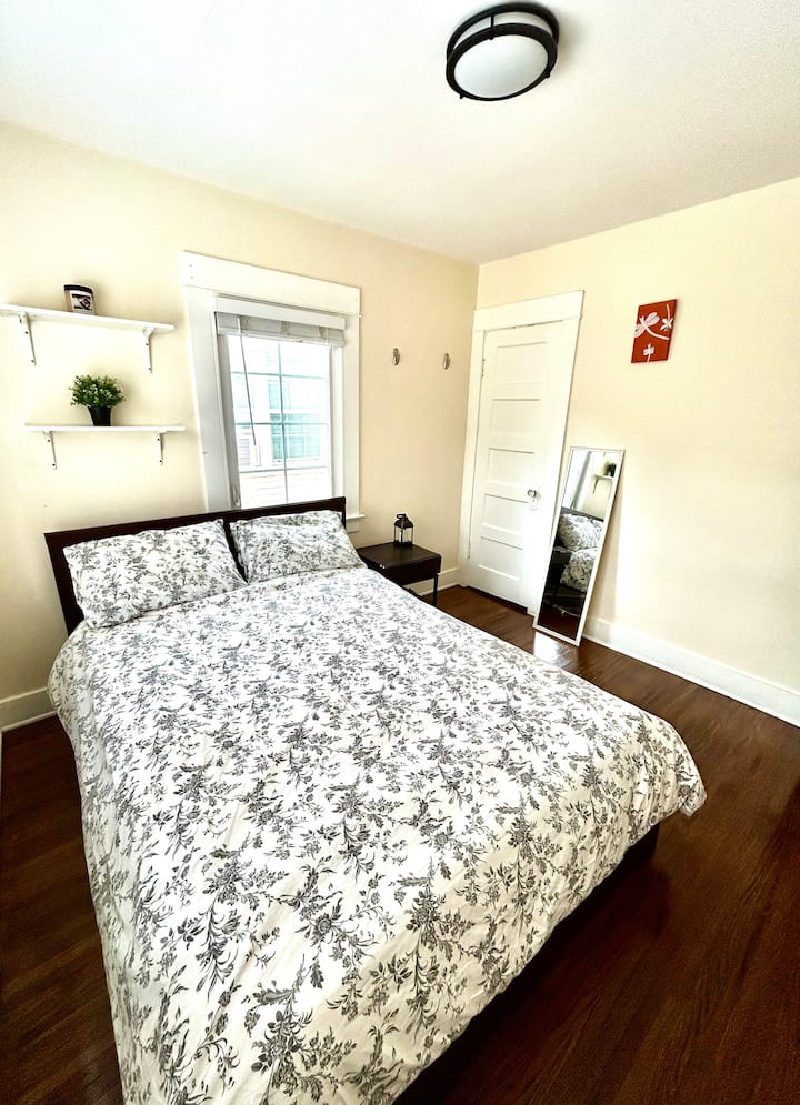 Entire House Quiet/private 1bd1bth Family Friendly - 알람브라