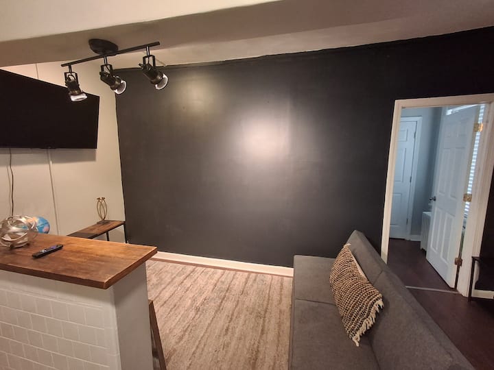 The Metro-suite At Silver Lake .1b Apt W/ Pvt. "P" - Cranston, RI